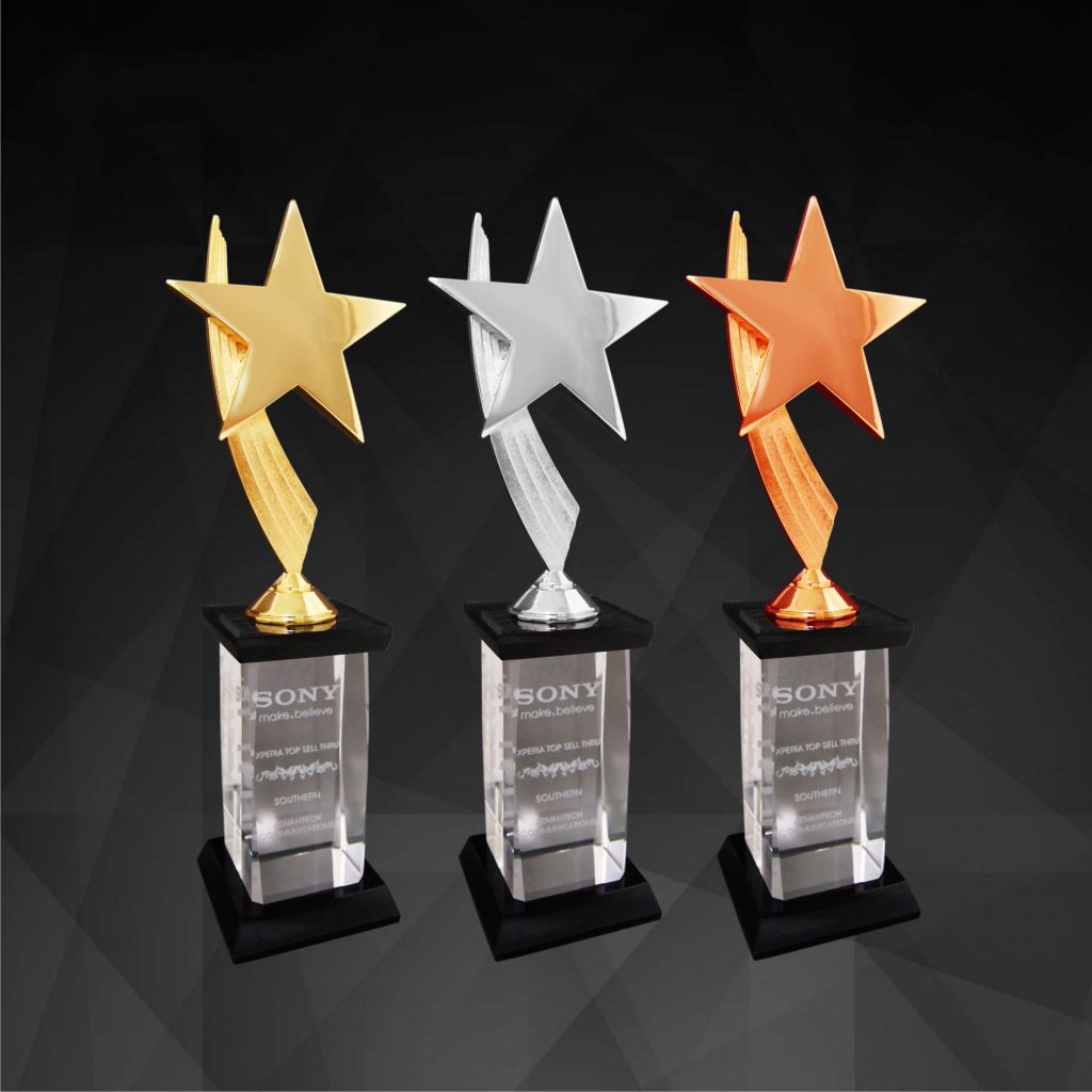 9315 Exclusive Crystal Trophy – iTrophy