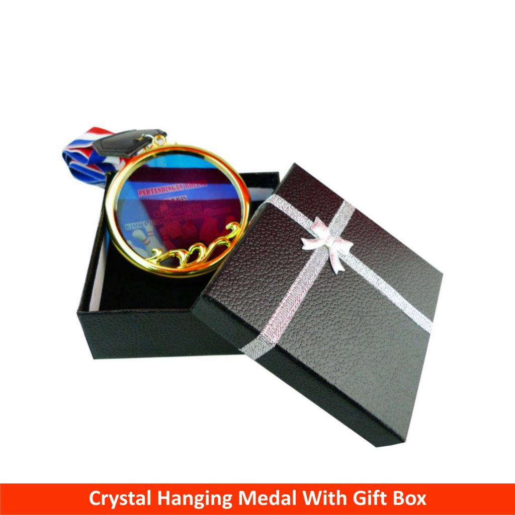 8119 Velvet Box with Crystal Medal – iTrophy