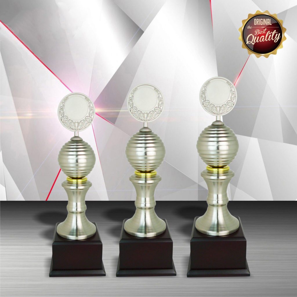 White Silver Metal Trophy Series – iTrophy
