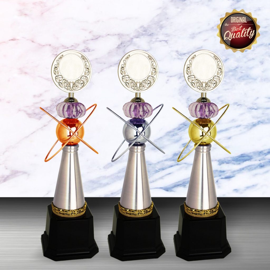 WS6109 Exclusive White Silver Trophy (GOLD, SILVER, BRONZE) – iTrophy