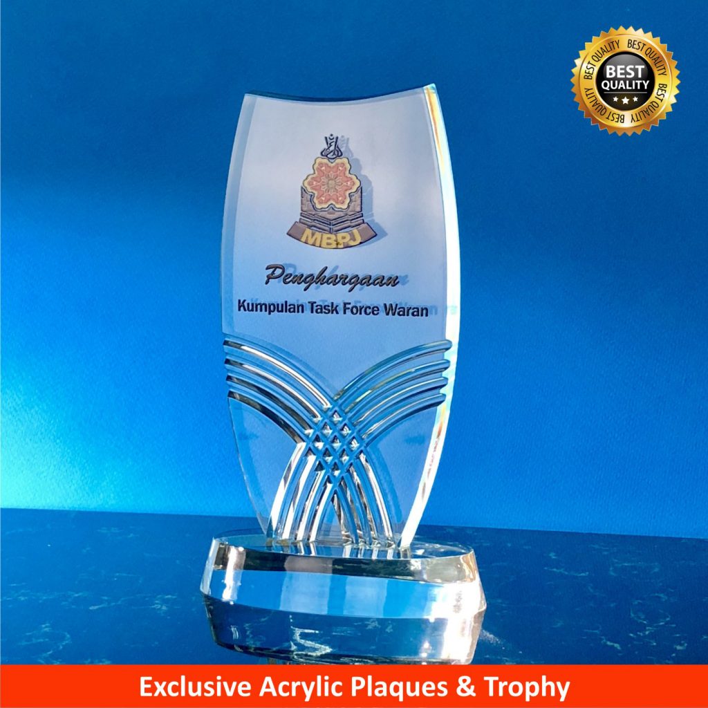 5008 Acrylic Plaque – iTrophy