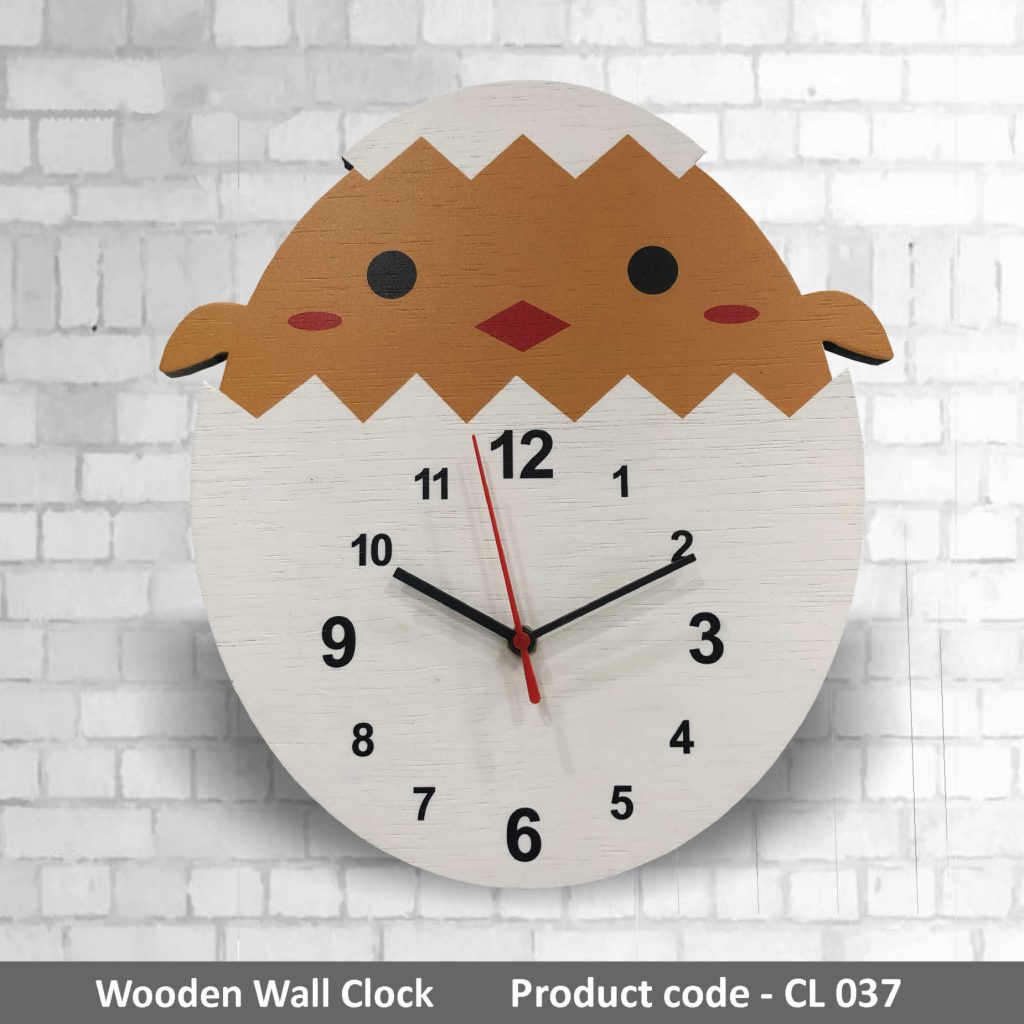 CL037 Wooden Wall Clock (Chick) – iTrophy